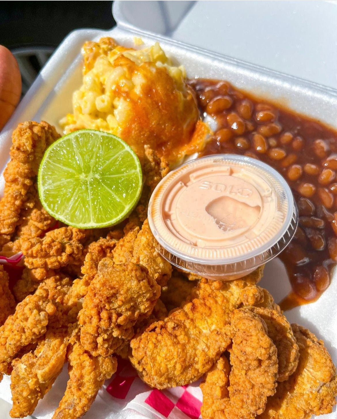 Treats & Eatz | #1 Soul Food Restaurant in North Miami – Treats N Beatz